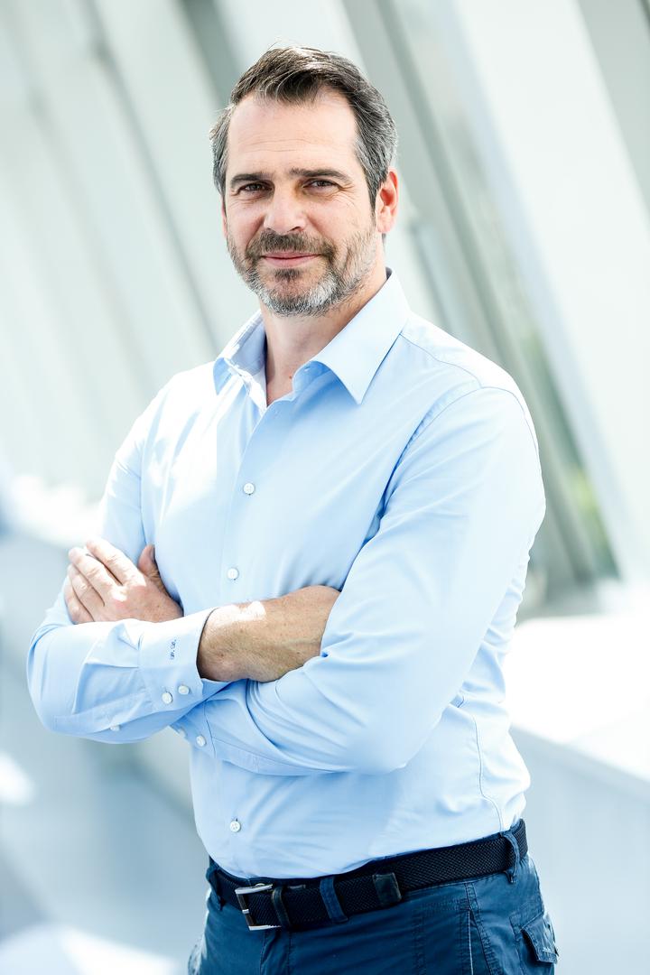 M jak miłość. Paweł Deląg nowym kochankiem ekranowej Joasi - Super Seriale