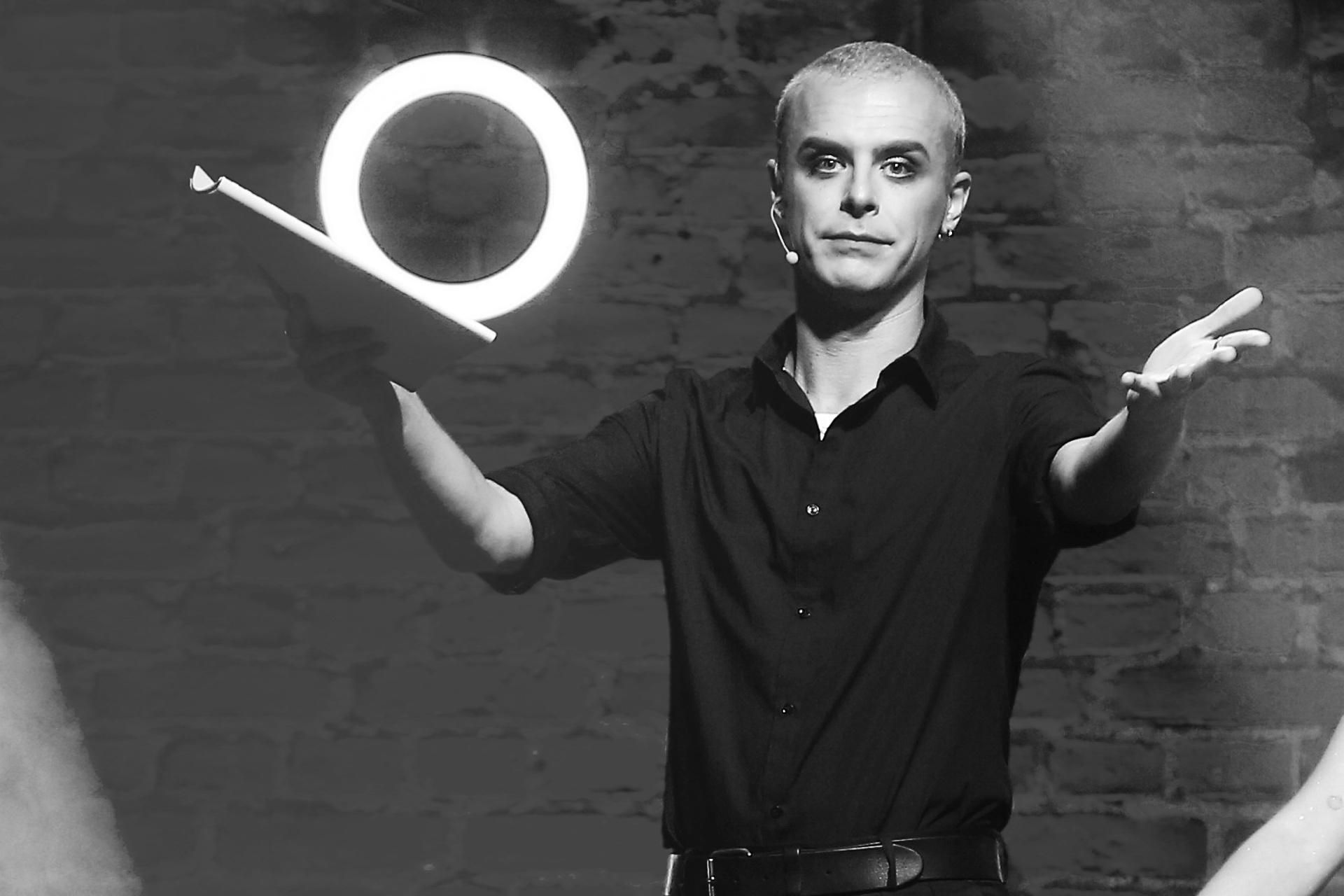 Nie żyje młody polski komik i aktor Norbert Bajan. Zasłynął występem w ...