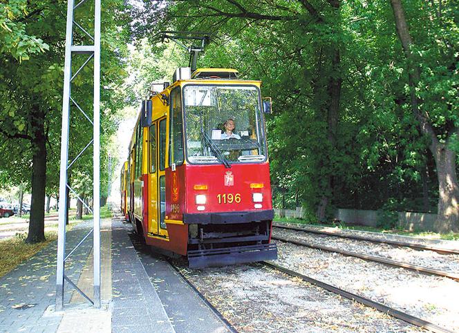 Tramwaje nie jeżdżą Grochowską! Wygięły się tory! - Warszawa, Super Express