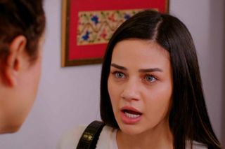 Miłość i nadzieja, odcinek 295: Kuzey usłyszy jak Bahar grozi Cavidan! Nawet z tego się wykręci ...