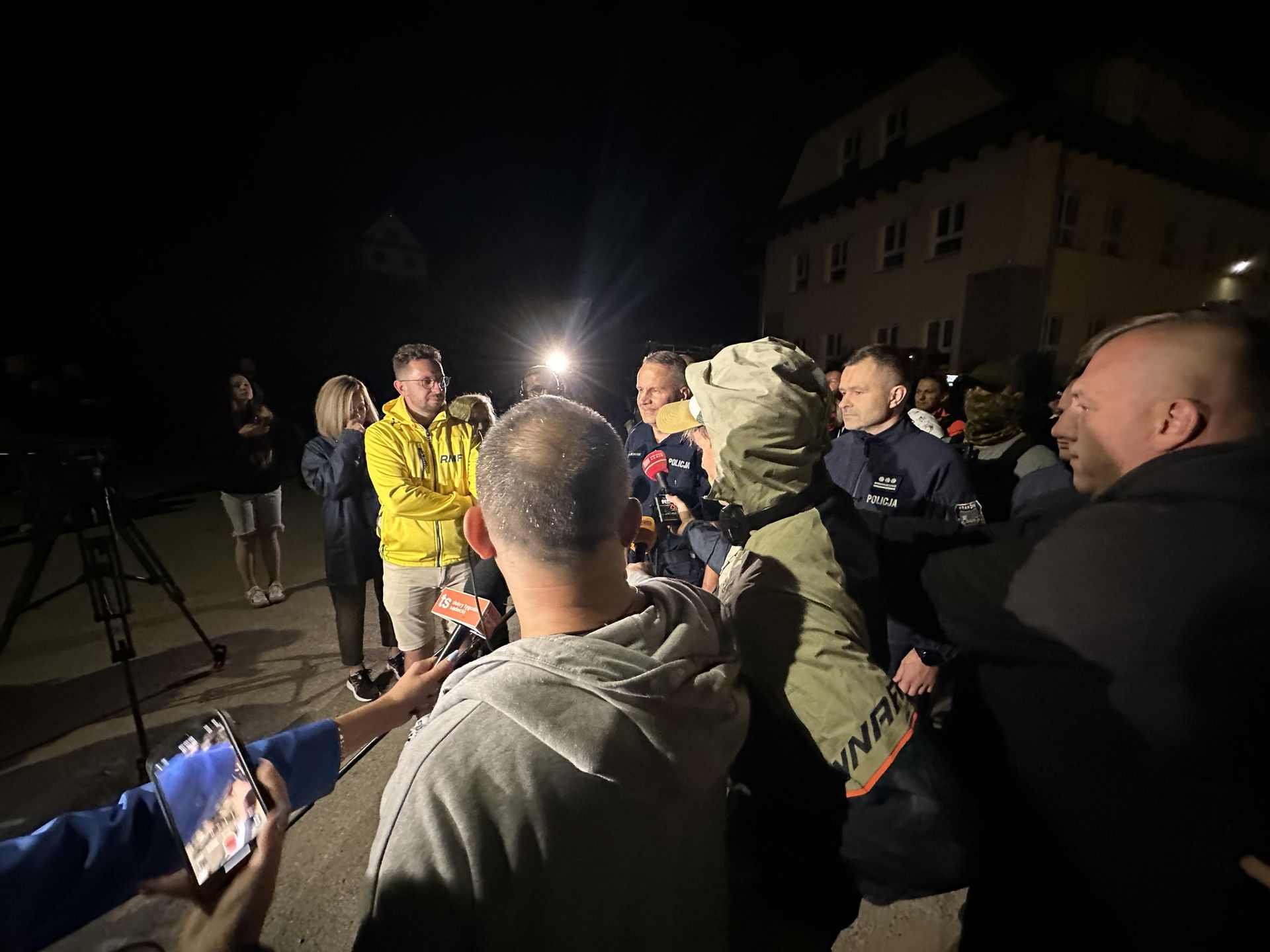 Tadeusz Duda nie żyje. Policja ujawnia szczegóły obławy. Zdjęcie ciała w sieci - Kraków Radio ESKA