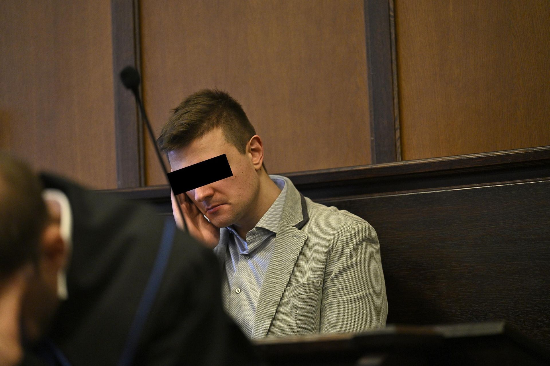 Matka oskarżonego o zabicie niemowląt szlochała w sądzie. Padły mocne słowa: "Piotr P. mógł być ...