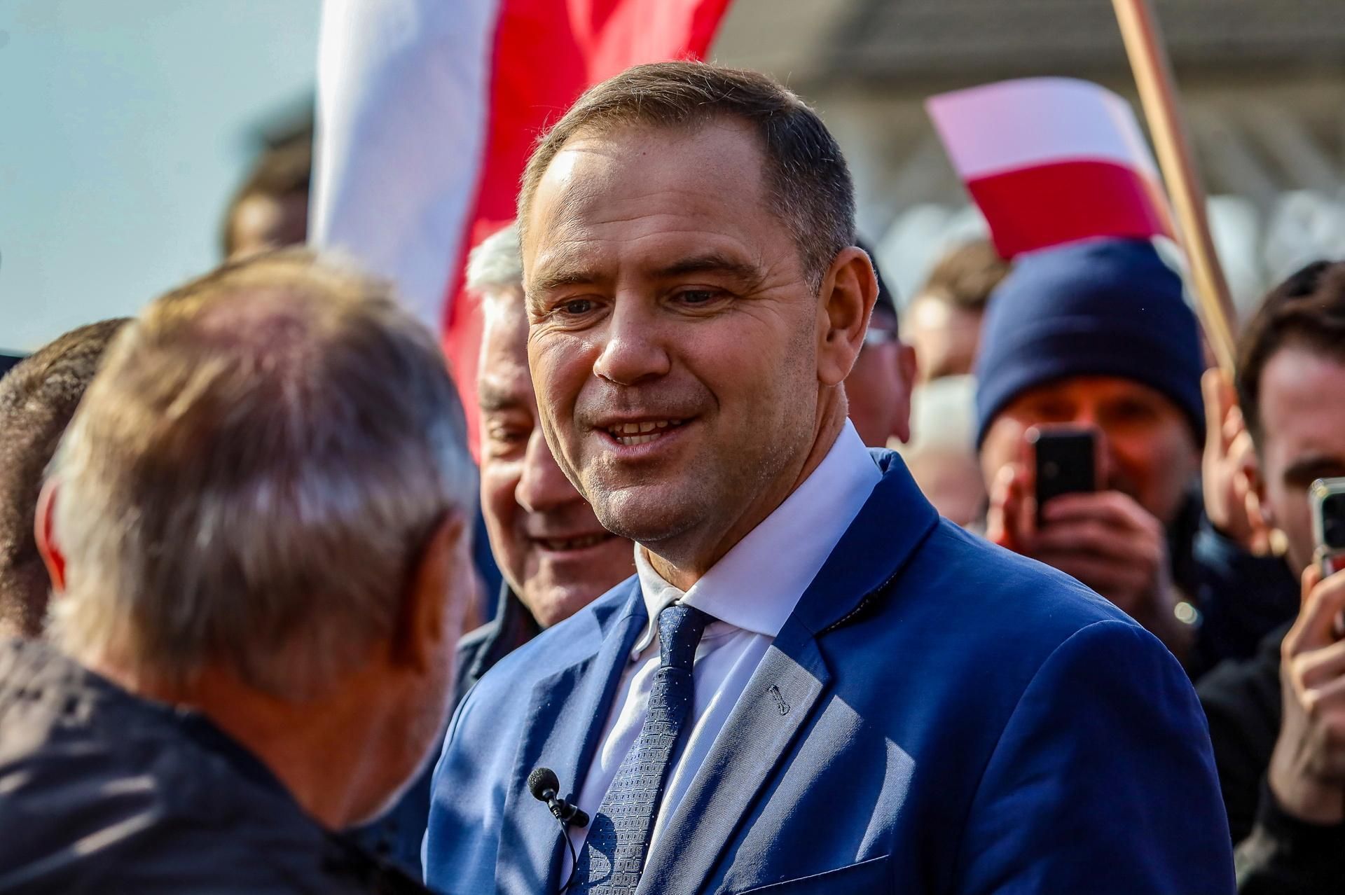 Karol Nawrocki: Ochrona polskich rolników priorytetem przyszłego prezydenta - Super Express ...
