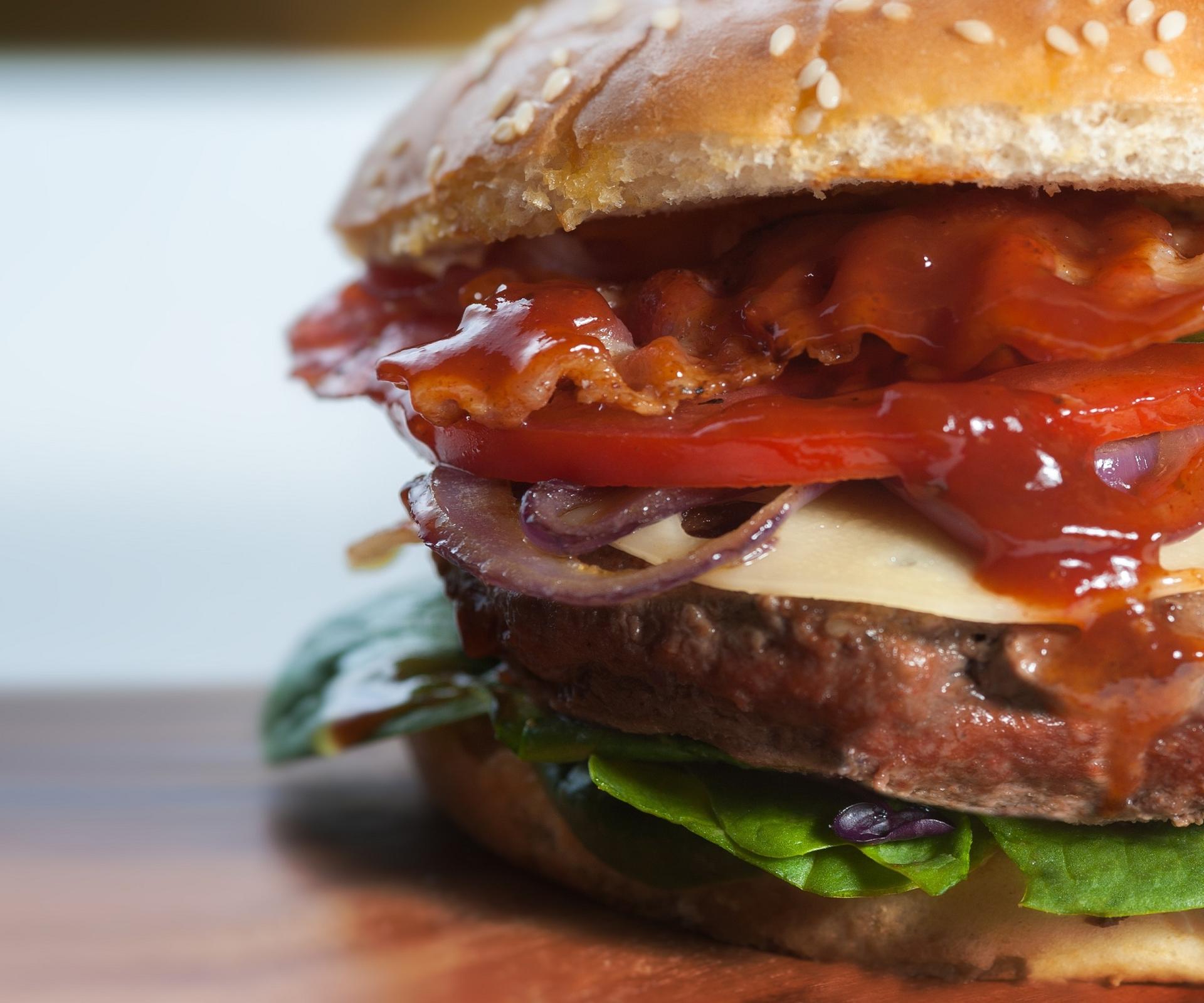 McRoyal BBQ Bacon. Nowy burger w McDonald's. Na razie wyróżnikiem jest ...