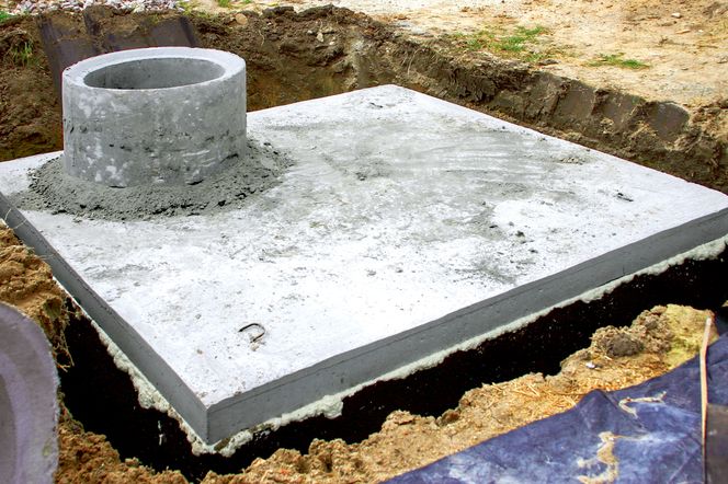 Budowa szamba - przepisy 2023. Czy można wybudować szambo na zgłoszenie ...