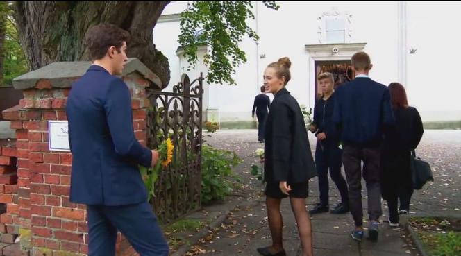 Barwy szczęścia, odcinek 1997: Oliwka wypędzi Justina z pogrzebu Mii ...