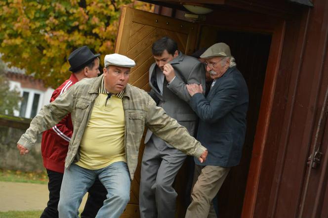 Ranczo 7 sezon odc. 90. Plebania i ksiądz z Wilkowyj na celowniku ...