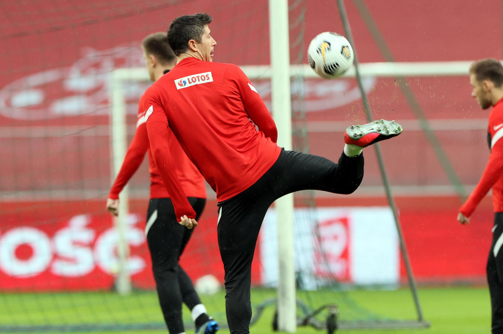 Polska - Andora. Czy zagra Robert Lewandowski? Kto w bramce? Jaki skład ...