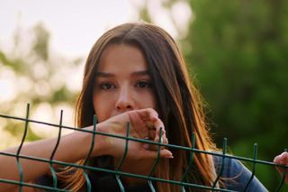 Miłość i nadzieja, odcinek 283. Zeynep nigdy tego nie zapomni. Ege zadba o to, by zniszczyć jej ...