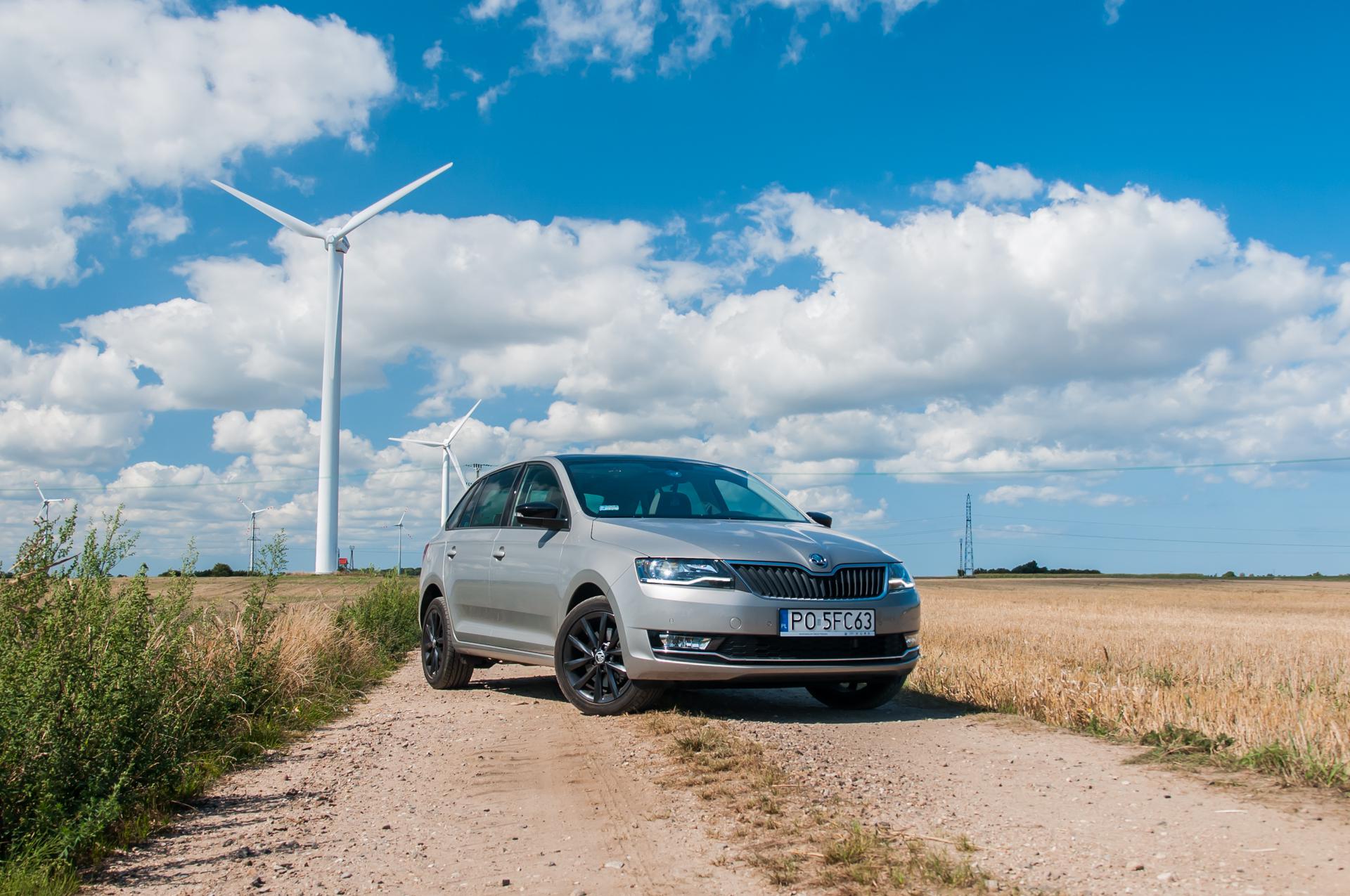 Rozsądna Skoda Rapid – jakie elementy wyposażenia warto zamówić, a z ...