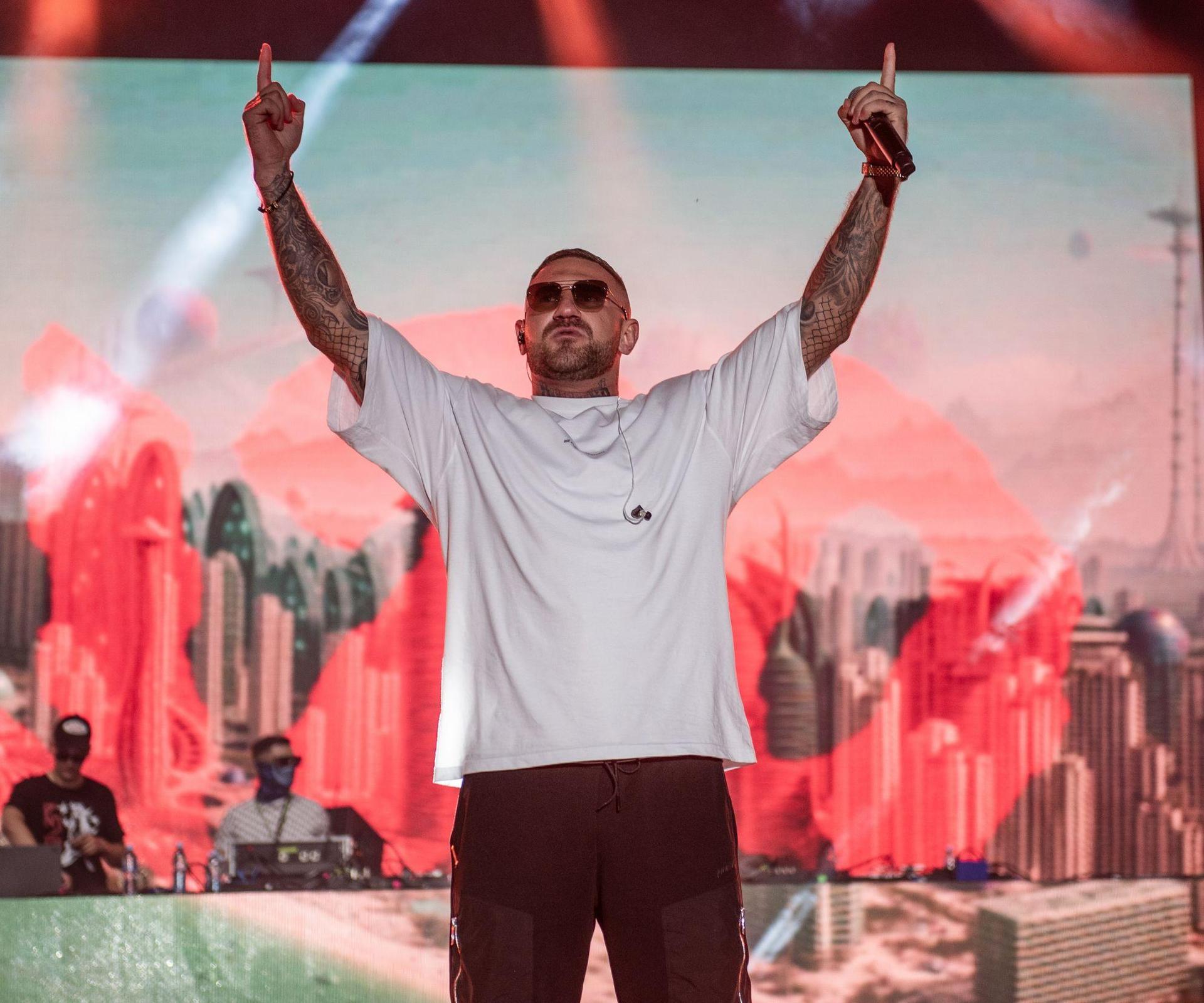 Kizo wywoła trzęsienie ziemi trasą Patocelebryta! Kiedy i gdzie wystąpi ...