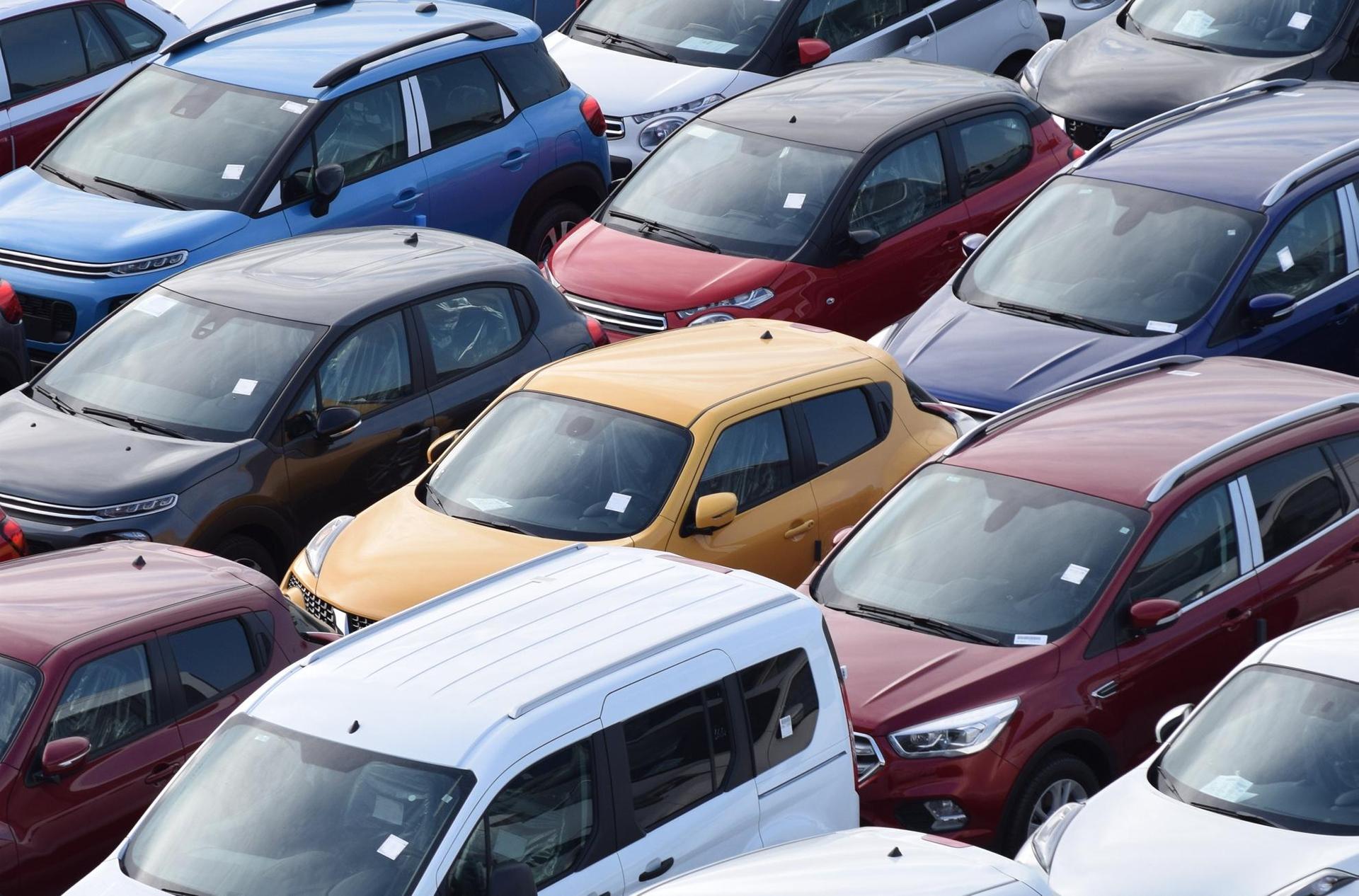 Rynek aut w końcu się ustabilizuje? Optymistyczne dane za 2023 rok ...