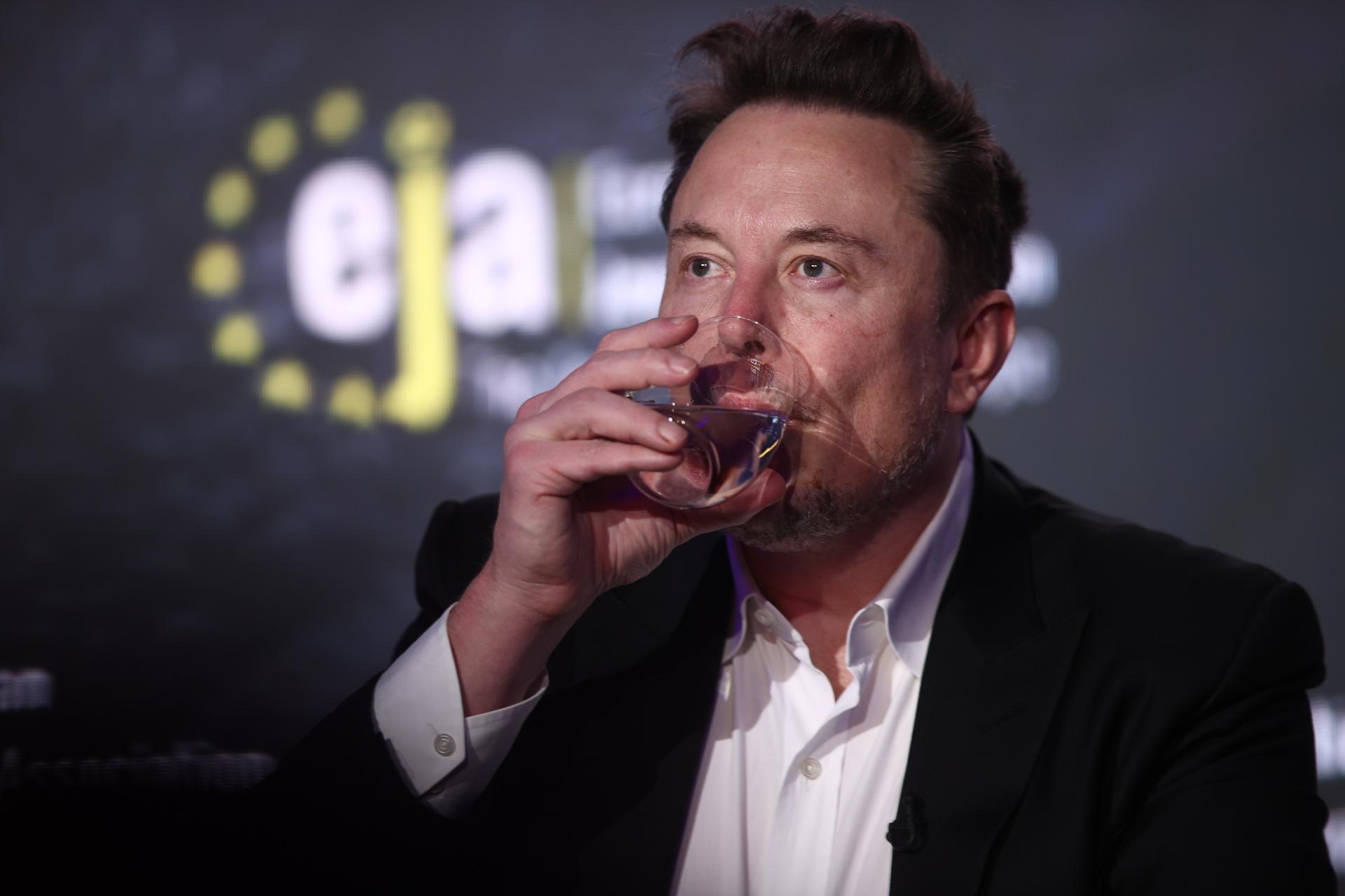 Potężny cios dla Elona Muska! Stracił niewyobrażalnie dużo pieniędzy ...