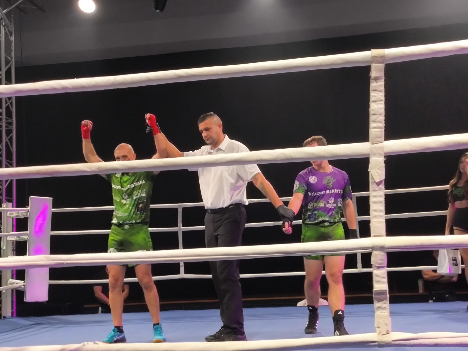 Gala boksu w Tarnowie. Gwiazdy ringu dla chorego Krystiana Klekota ...