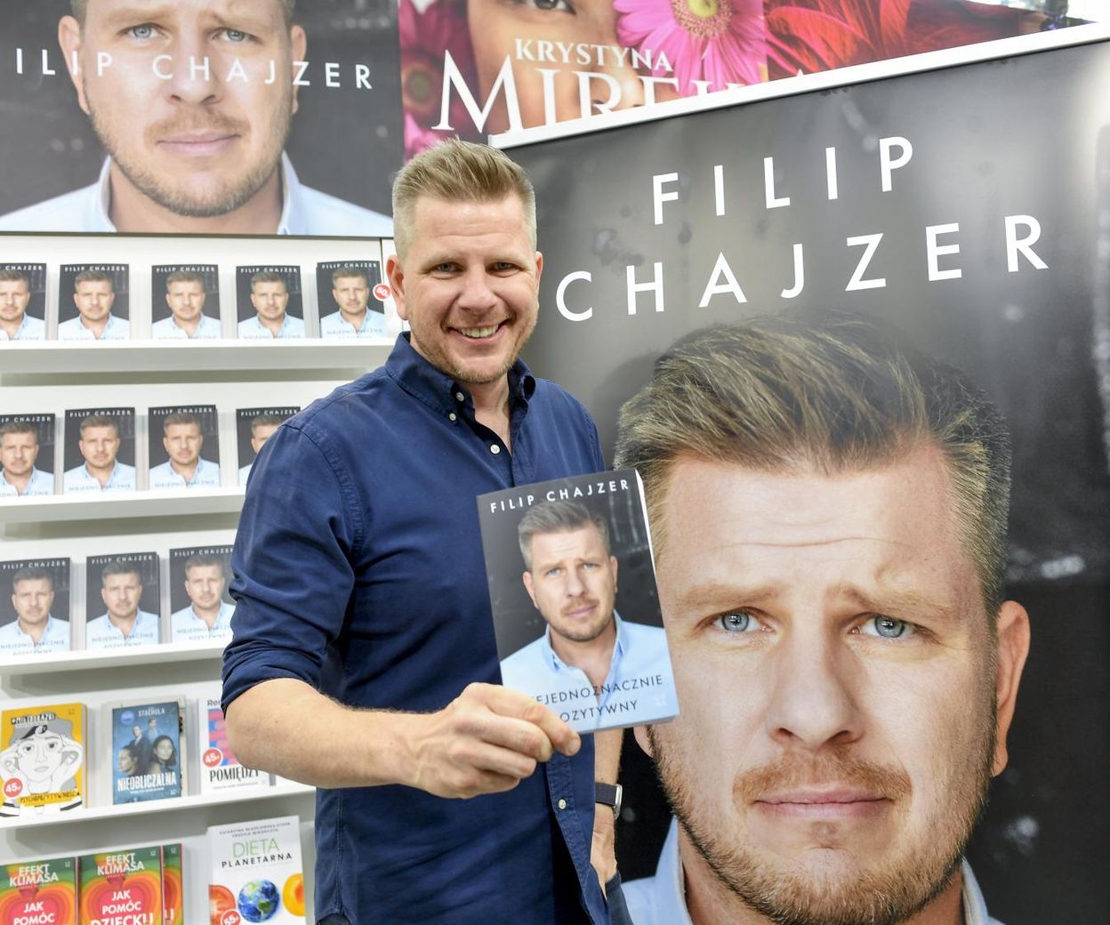 Oskarżyła fundację Filipa Chajzera. Matka chorego Oskara została ...