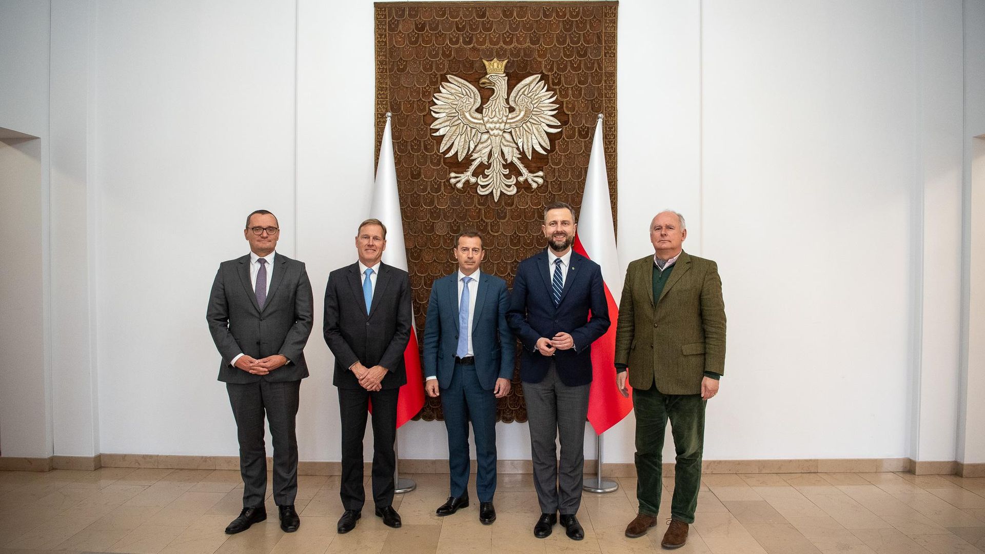 Nowe samoloty dla Polski? Spotkanie MON z przedstawicielem Airbusa oraz ...