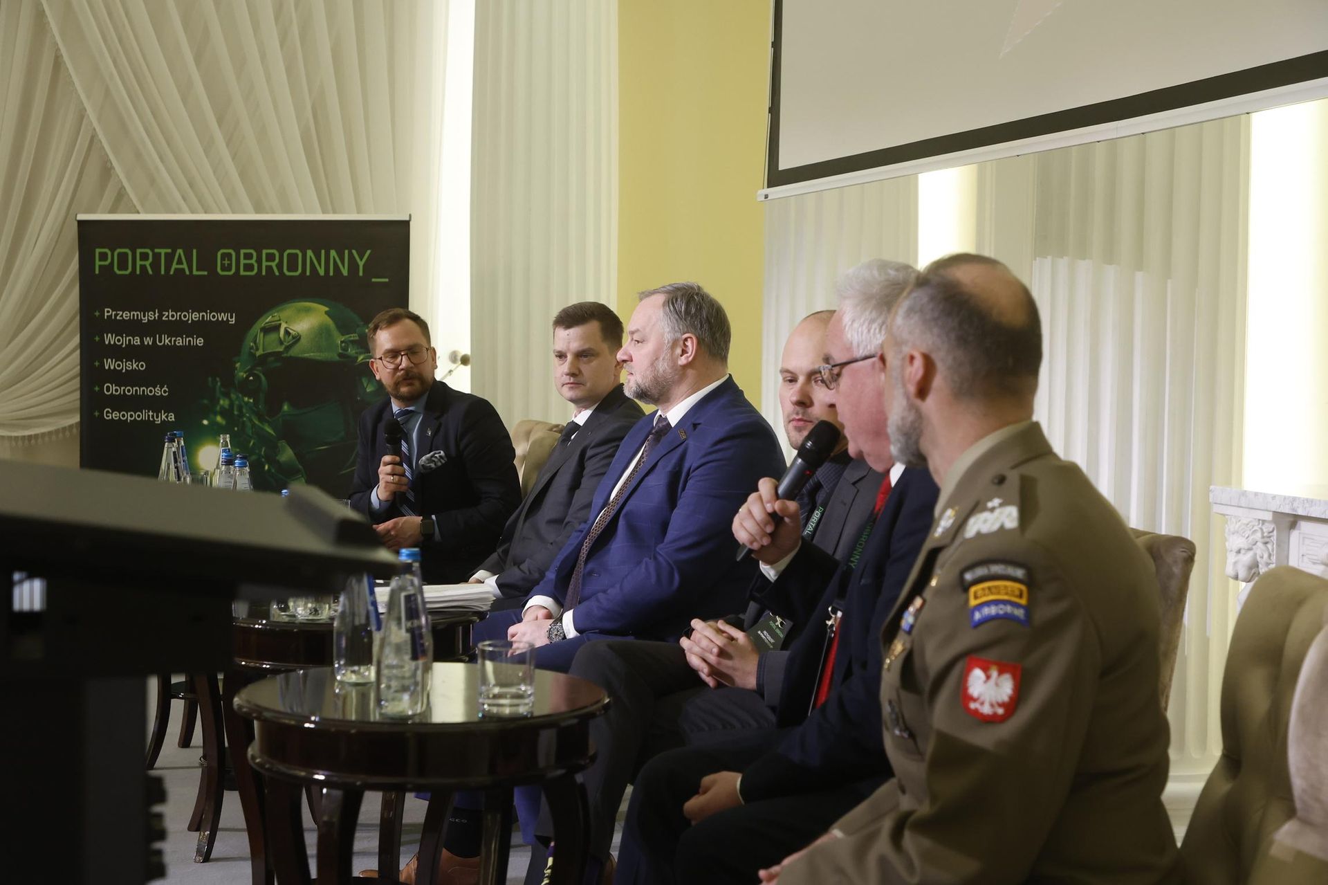 Nieoczywiste środki współczesnego pola walki. Aerostaty, bezzałogowce i satelity - Portal Obronny