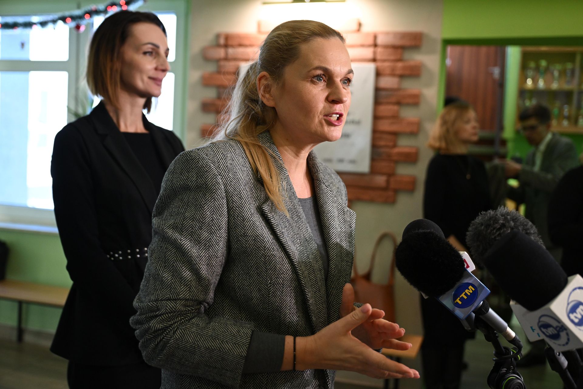 Barbara Nowacka zabrała głos na temat polskiej szkoły. Mocne słowa - Super Express - wiadomości ...