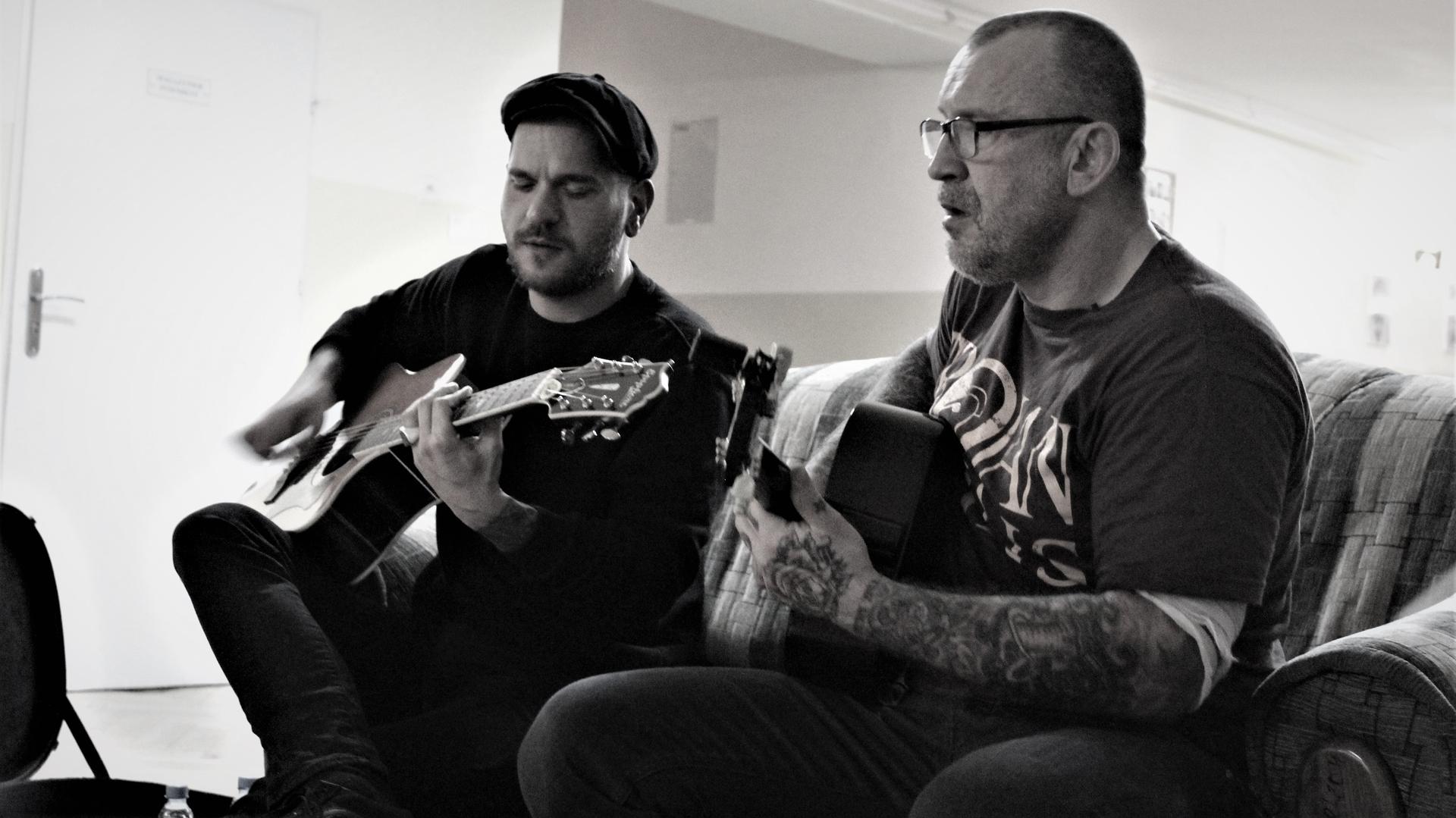 The Analogs: "Przekazujemy im pewną ideę". Projekt Pudło, czyli punk ...