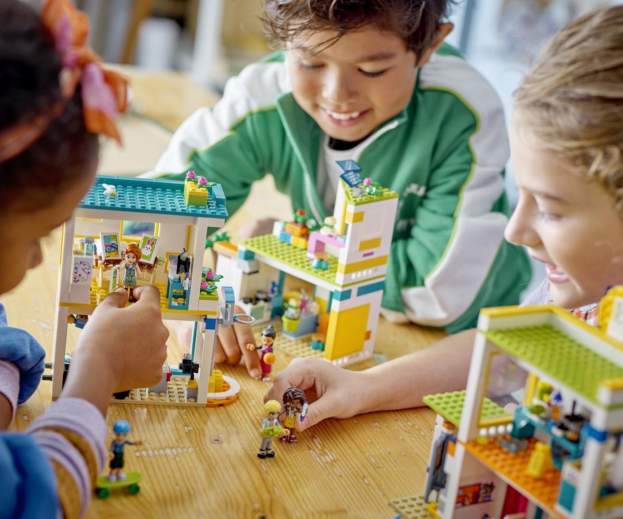 Nowi przyjeciele LEGO Friends zawitają we Wroclavii - Super Biznes