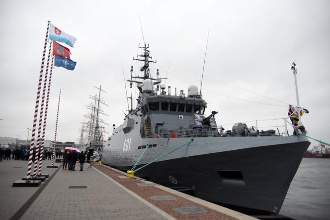 ORP "Kormoran" już oficjalnie w Marynarce Wojennej Polski. Zobaczcie ...