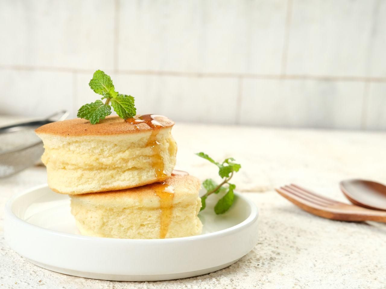 Wyborne fluffy pancakes. Te puszyste placki japońskie oczarują ...