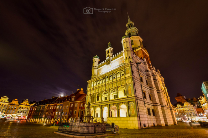 Piękny Ratusz wieczorową porą! [ZDJĘCIE DNIA] - Poznań, Super Express