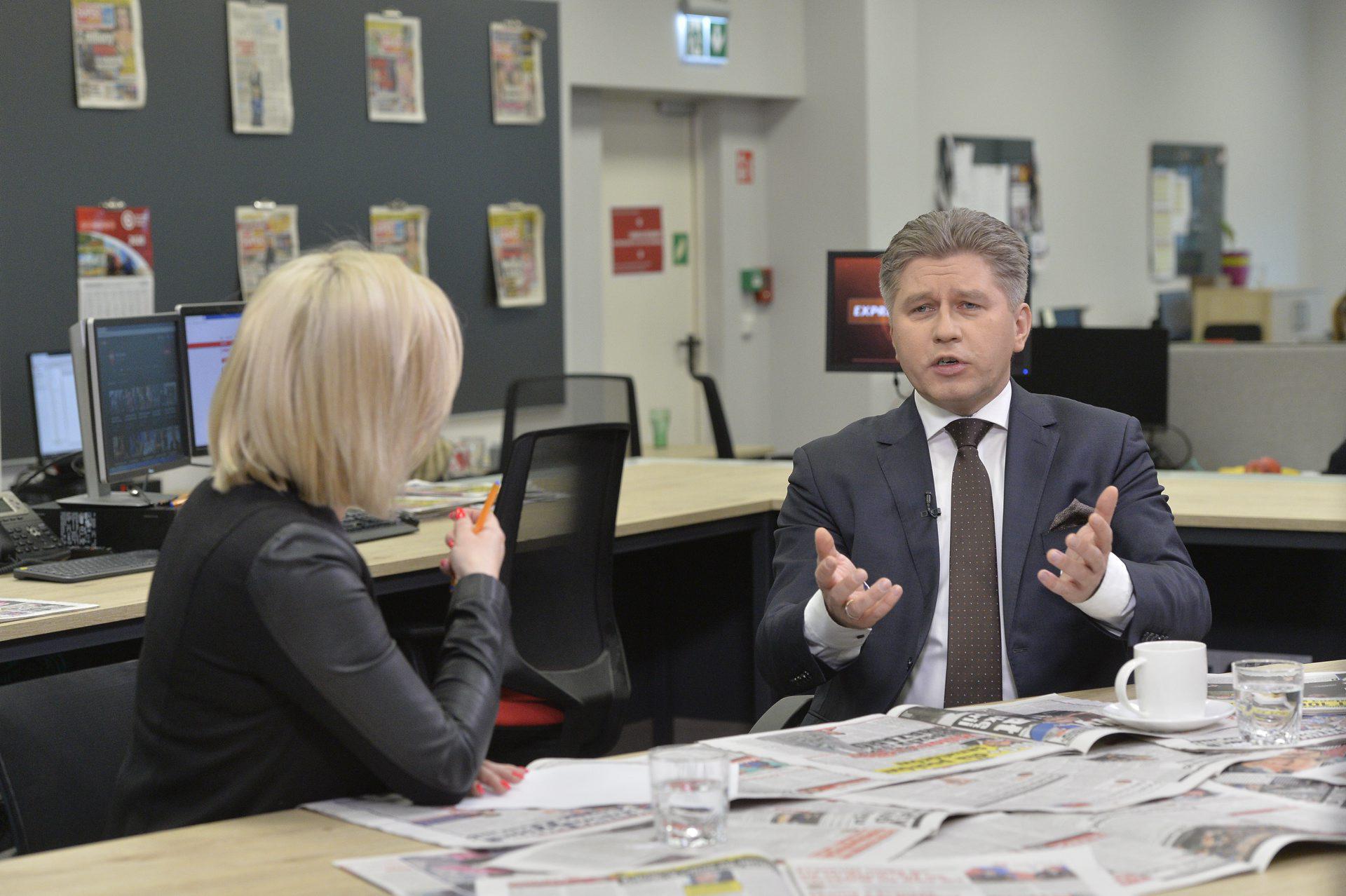 Prof. Matczak o decyzji Andrzeja Dudy: to jest WOJNA! (Express Biedrzyckiej) - Super Express ...