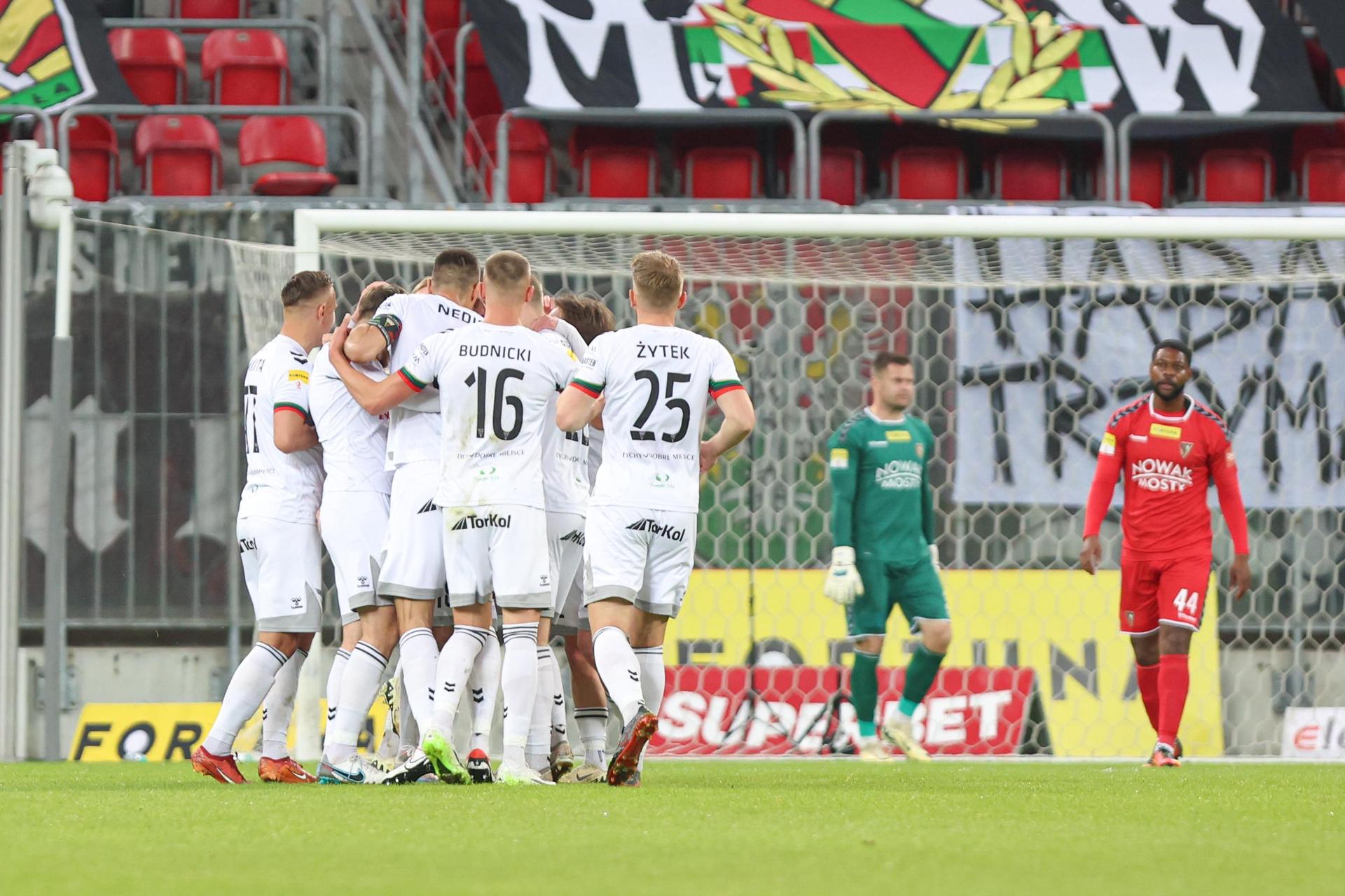 Fortuna 1. Liga: Bez niespodzianki w Tychach. Zagłębie Sosnowiec przegrywa z GKS - Śląskie Radio ...