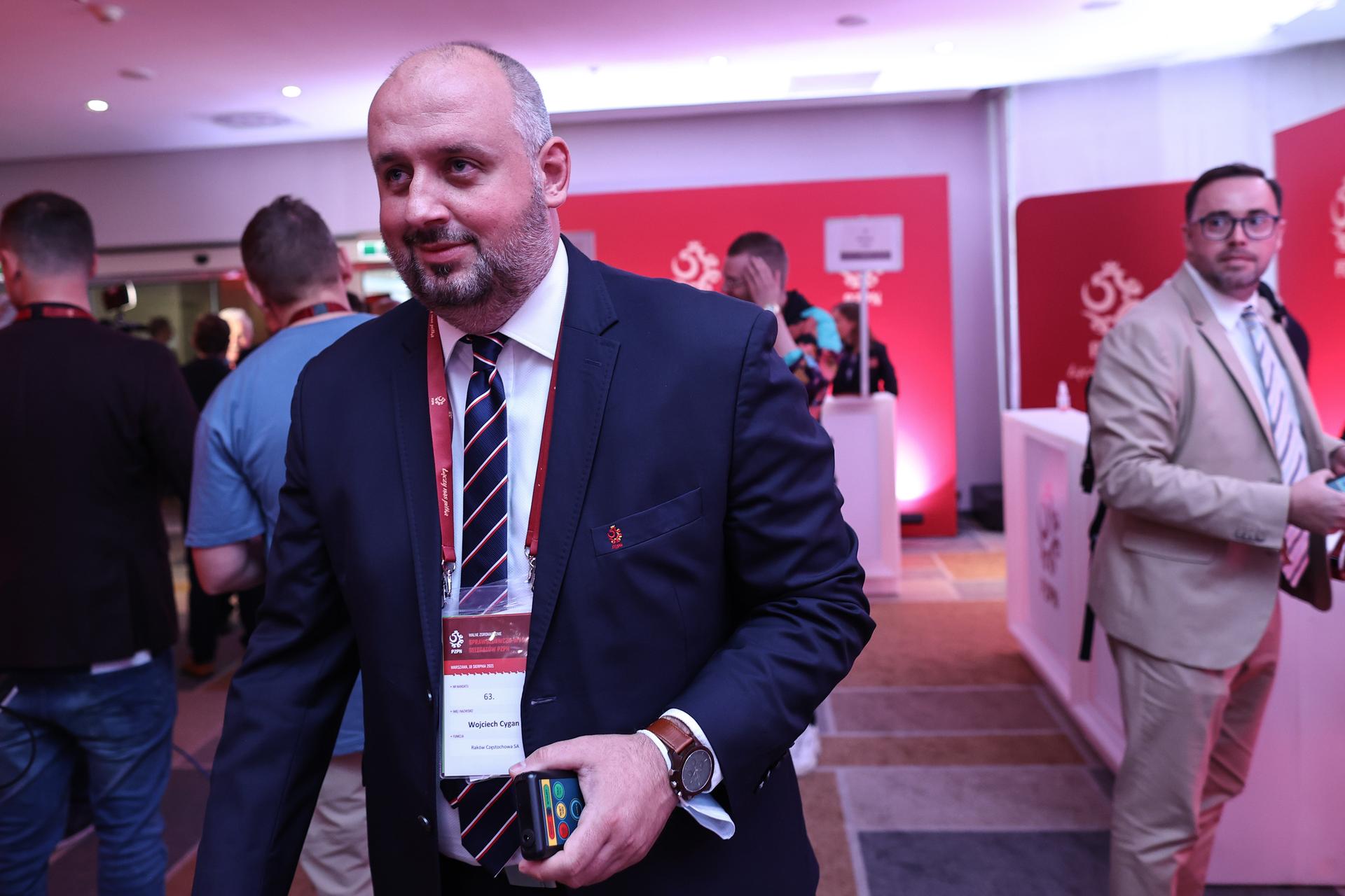 Wojciech Cygan o transferach: Pracujemy nad tym, żeby Raków był jeszcze ...