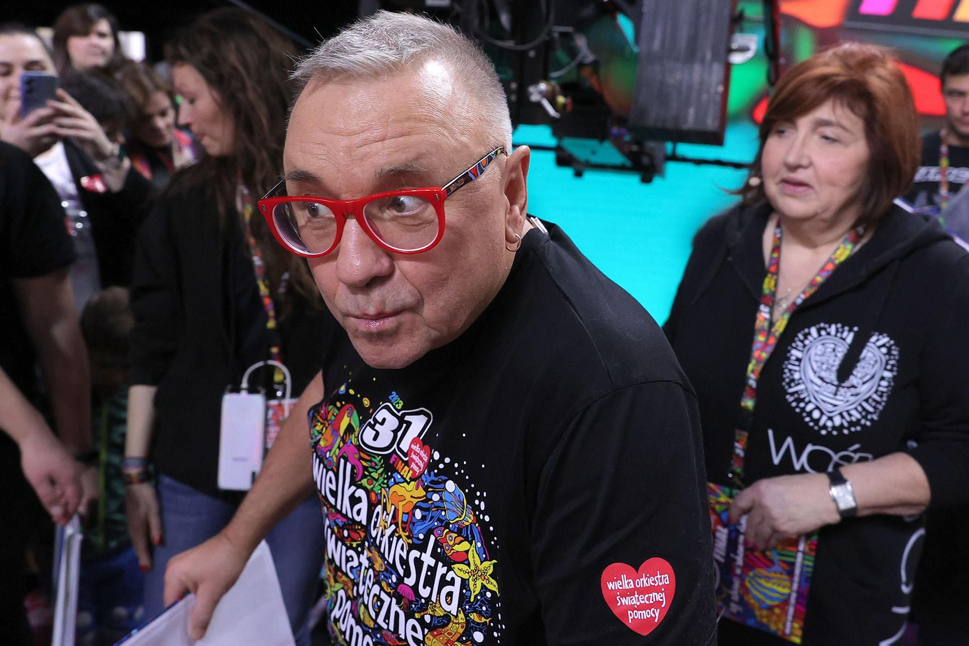 Majątek Jurka Owsiaka. Ile zarabia szef Fundacji WOŚP? - Super Biznes