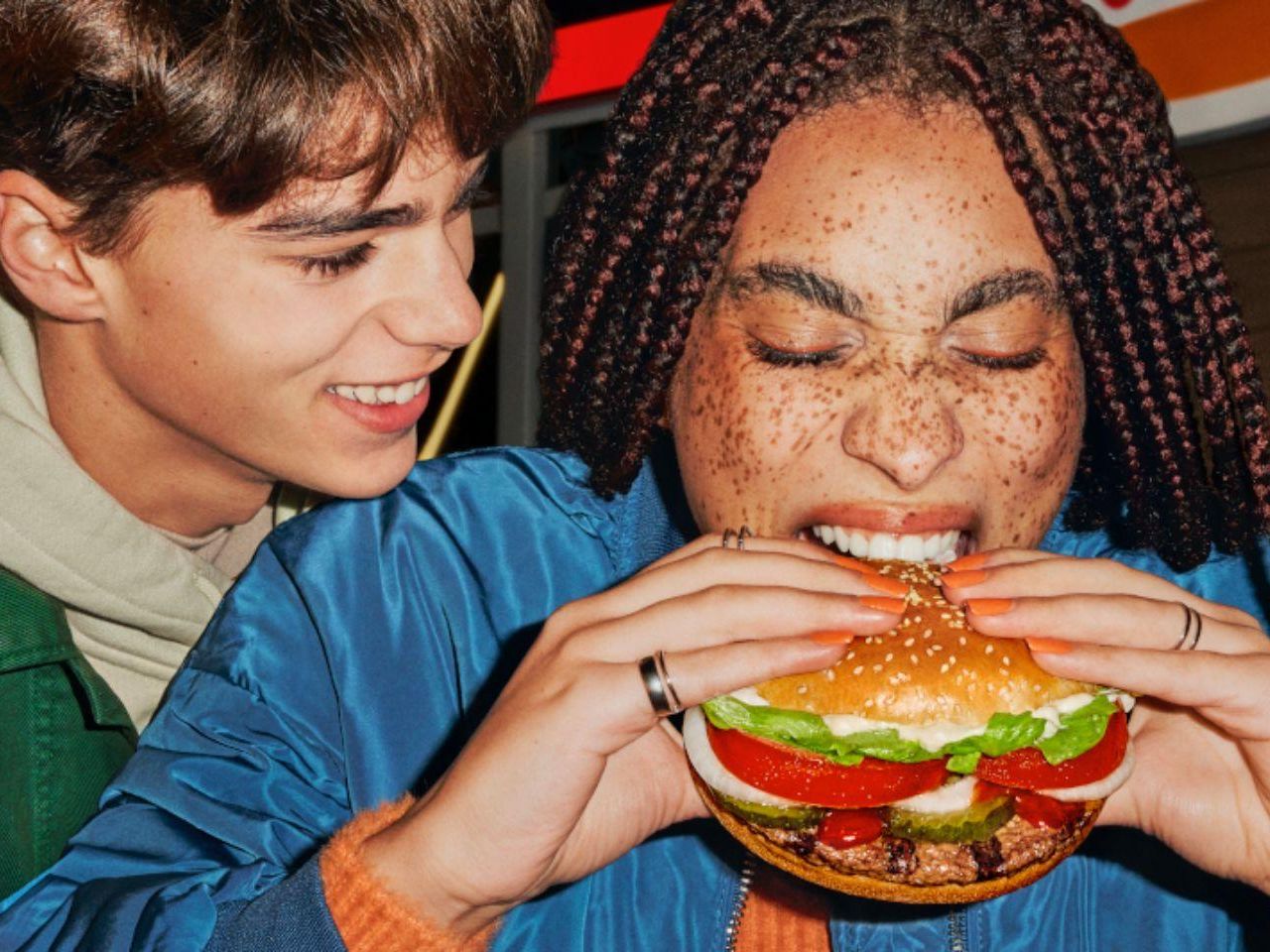 Burger King wkracza do Serenady w Krakowie i rozdaje darmowe burgery ...