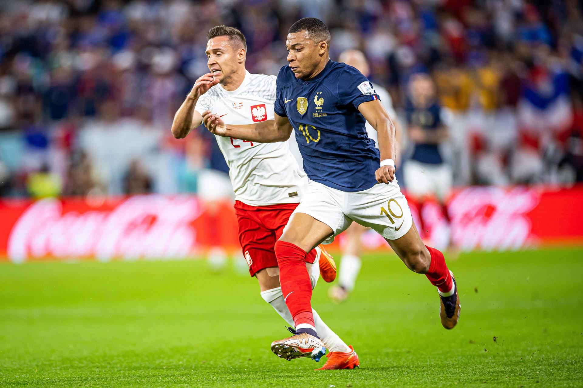Euro 2024. Mbappe trenował przed meczem z Polską. Francuz testował nową ...