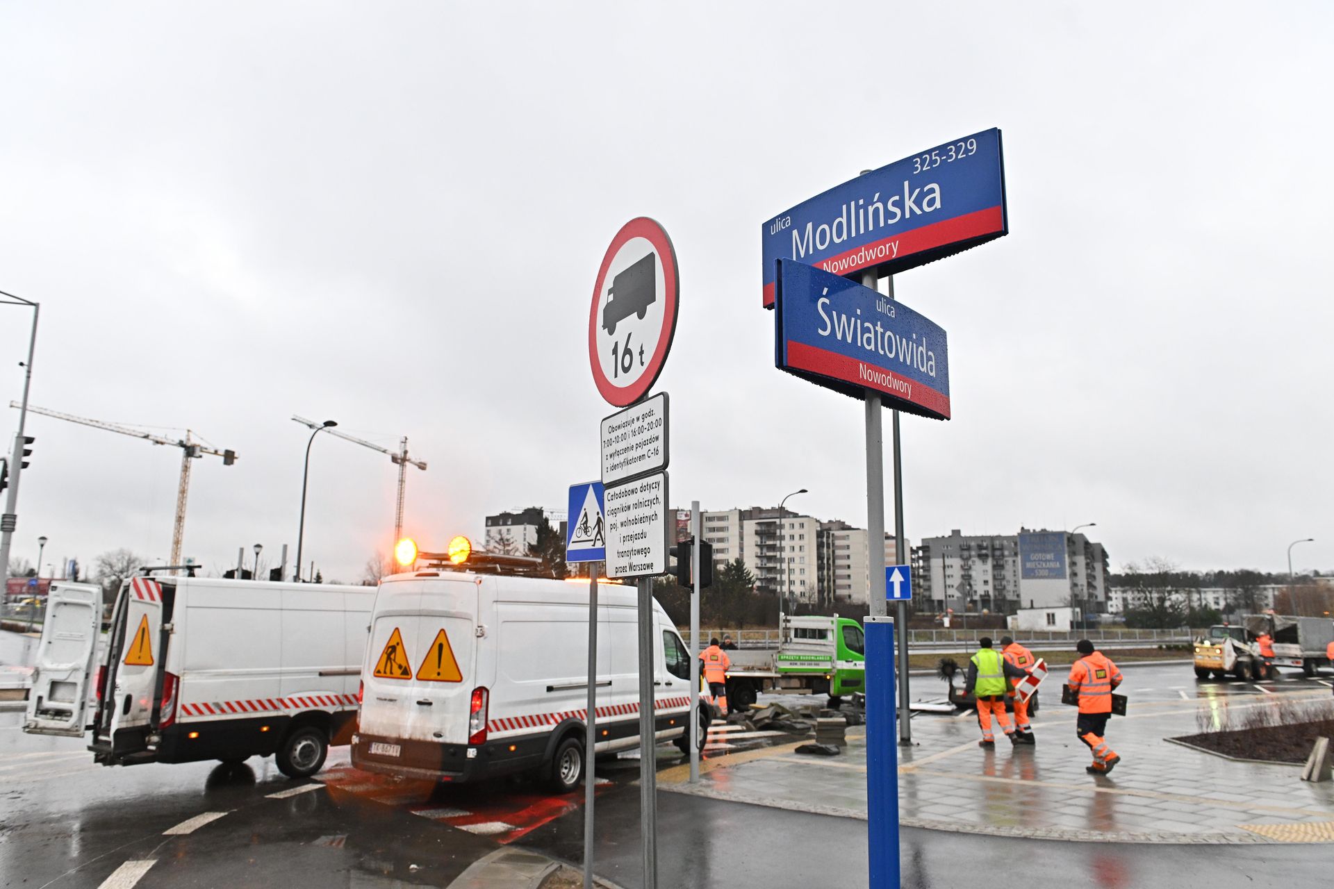 Utrudnienia na Modlińskiej. Objazdy w weekend 28-31 marca 2025 ...