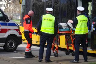 Warszaw, Białołęka: Pasażerka zalała się własną krwią. Makabryczny wypadek z udziałem tramwaju ...