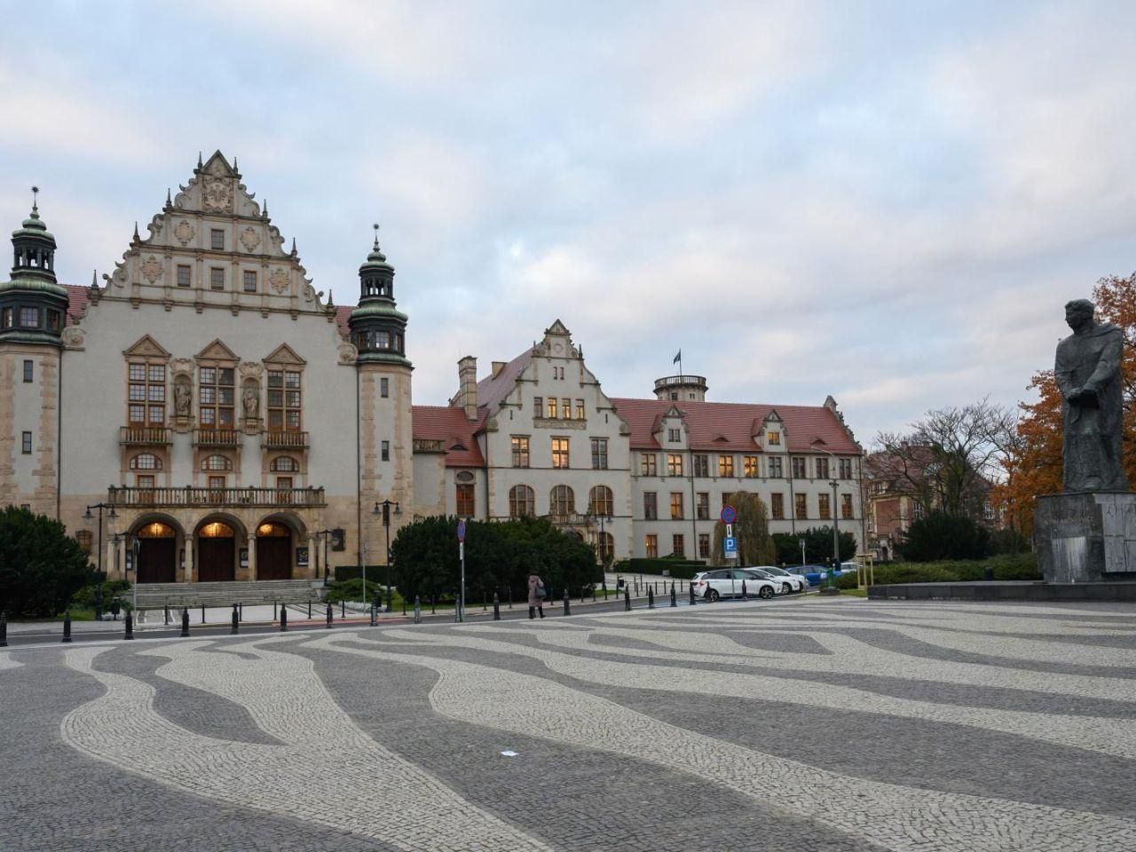 Ranking Du y Sukces UAM Pozna Uczelnia Znalaz a Si Wysoko W Ranking Du y Sukces UAM Pozna Uczelnia Znalaz a Si Wysoko W