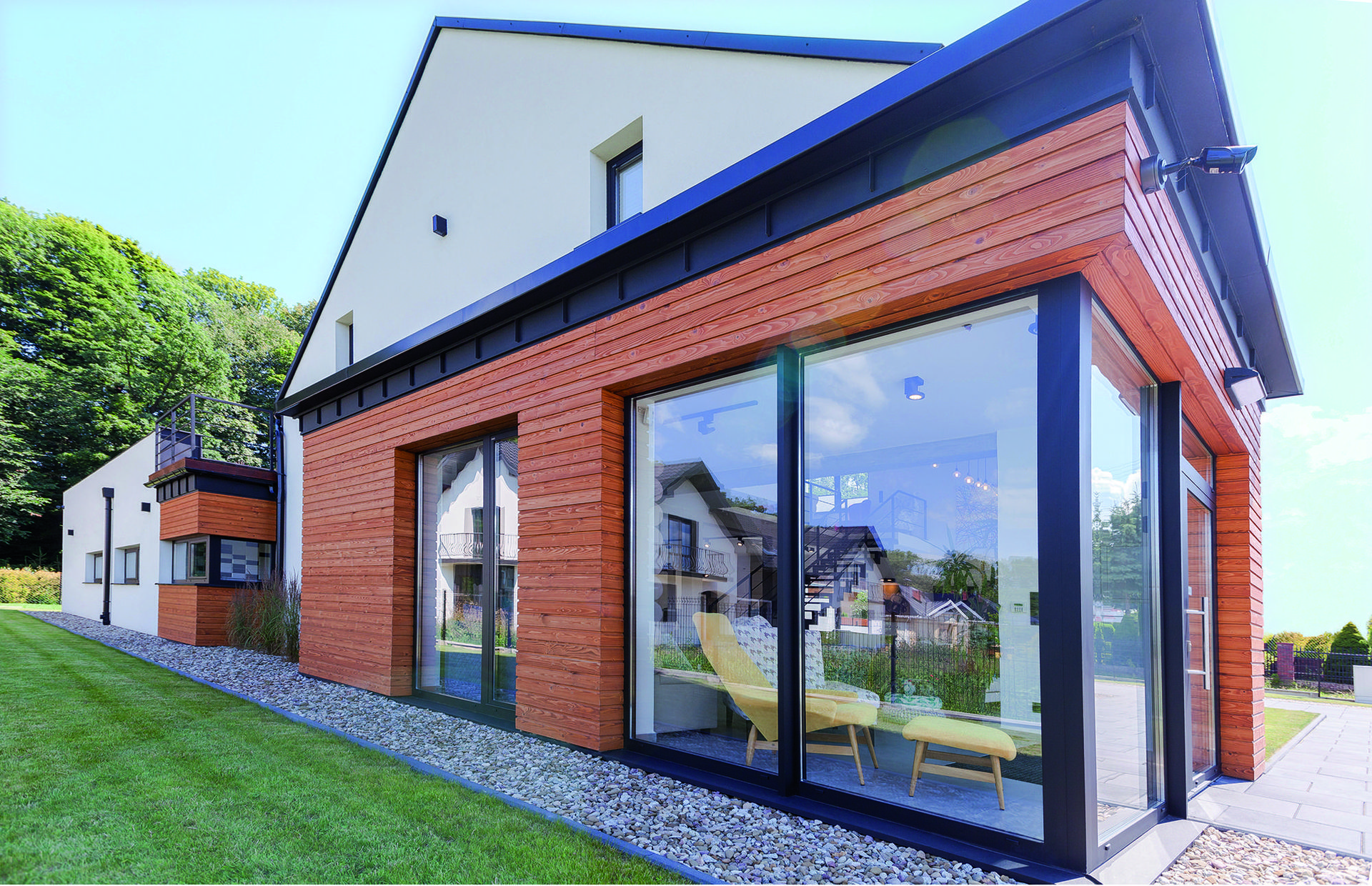 Okna antracyt - moda na szare okna. Do jakich wnętrz pasują okna ...