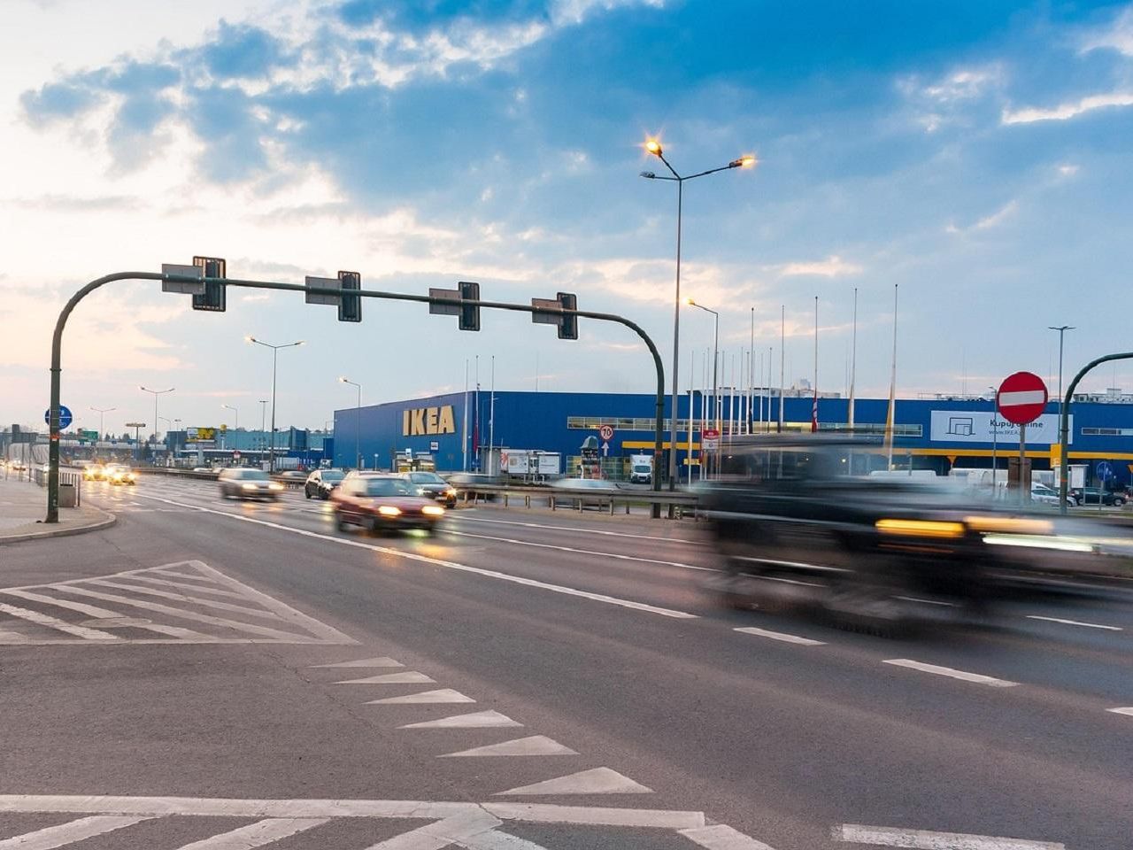 IKEA uruchamia w Polsce platformę Second-hand. Nowe życie dla mebli i ...