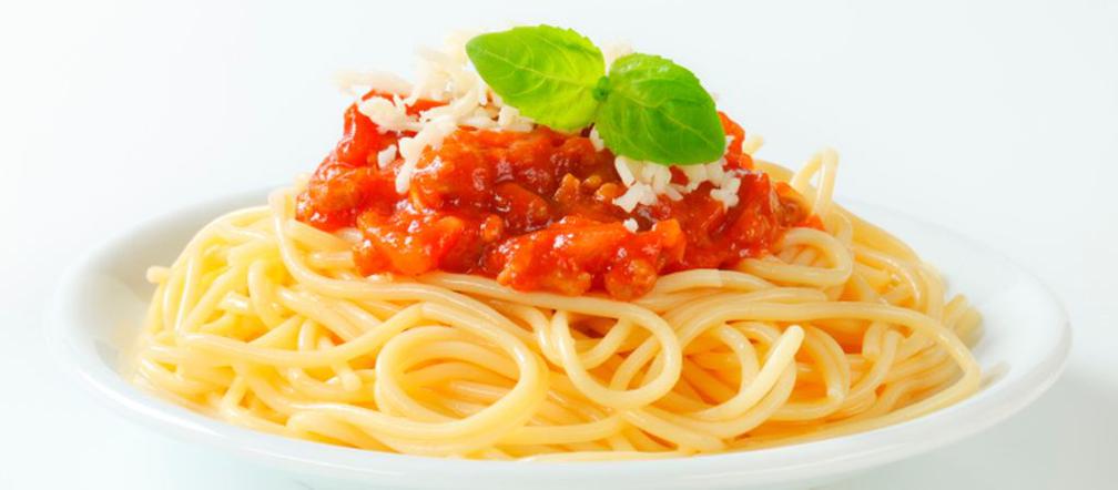 Jak zrobić sos do spaghetti? Przepis siostry Arkadii - Beszamel.pl