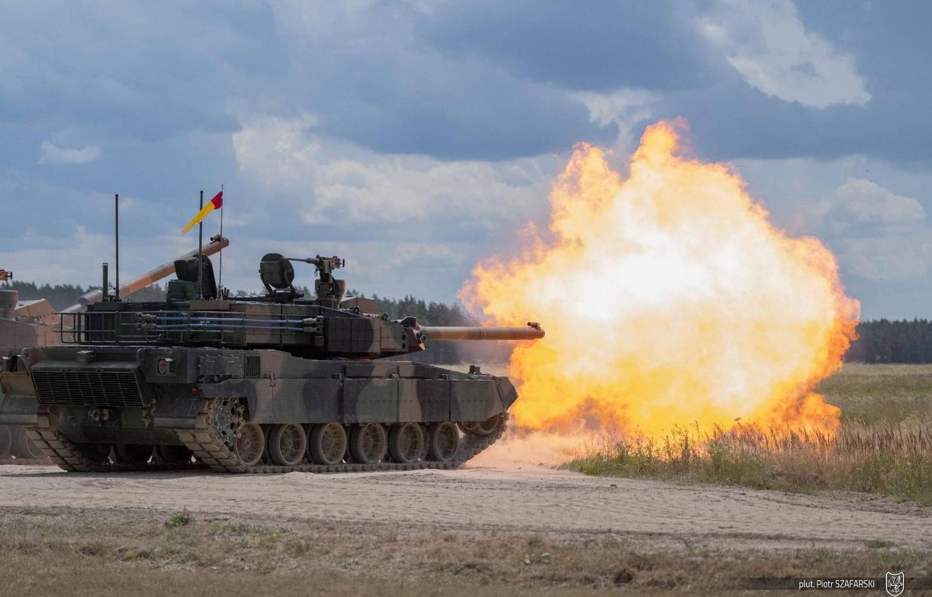 K2 na poligonie w Orzyszu. Strzelanie zwieńczeniem szkolenia załóg - Portal Obronny