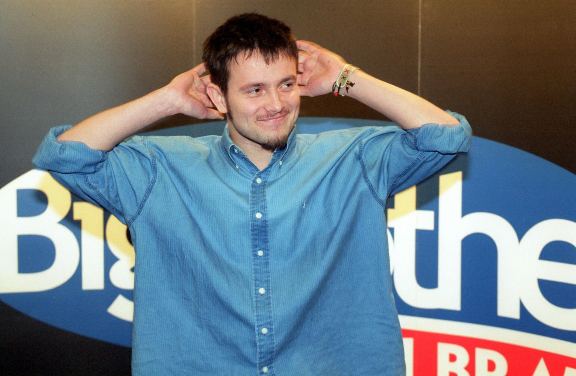 Złamał regulamin Big Brothera i odpadł z programu. Dziś jest gwiazdą ...