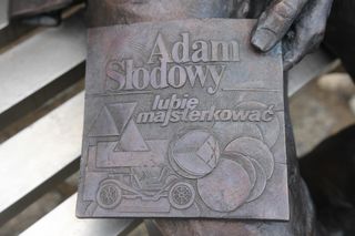 Adam Słodowy. Jego kultowy program "Zrób to sam" oglądały miliony ...