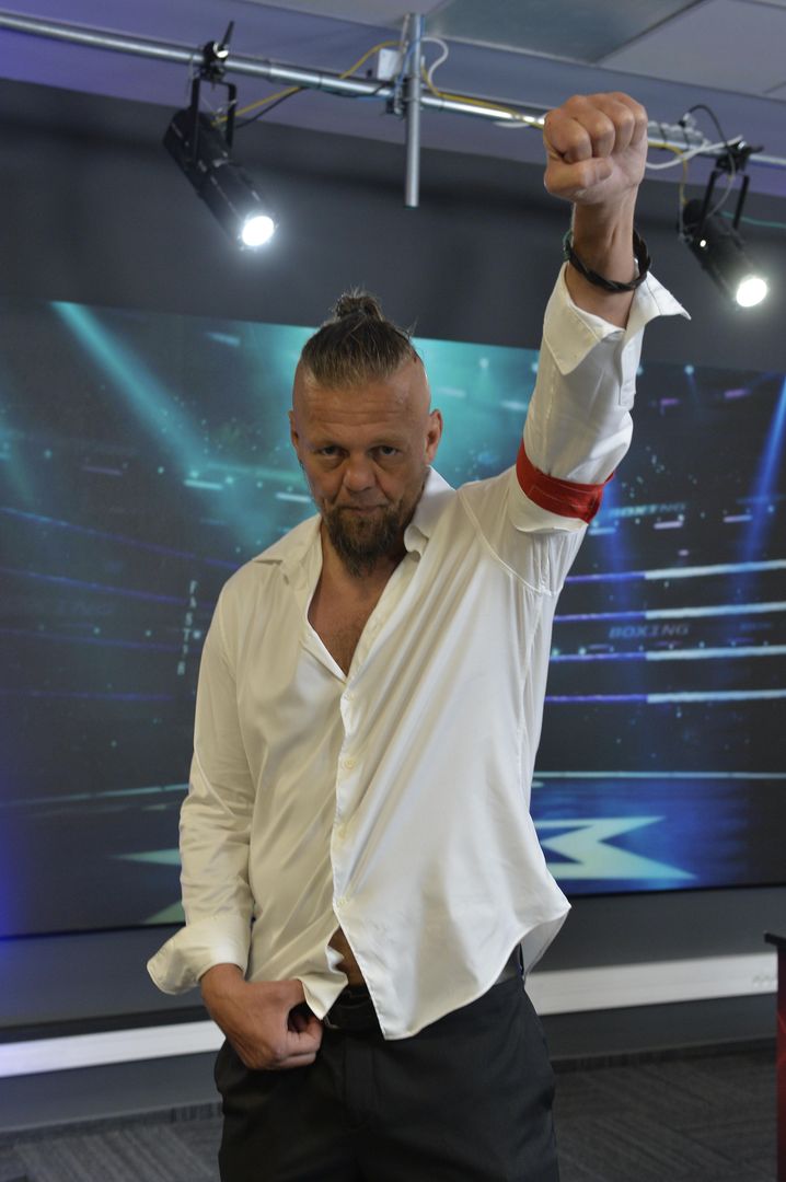 Artur Binkowski ostro zwyzywany przed walką na FAME 24. „Menel się boi ...