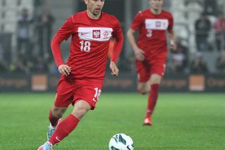 Adrian Mierzejewski poradzi sobie jako dyrektor w kadrze? Zagrał na ...