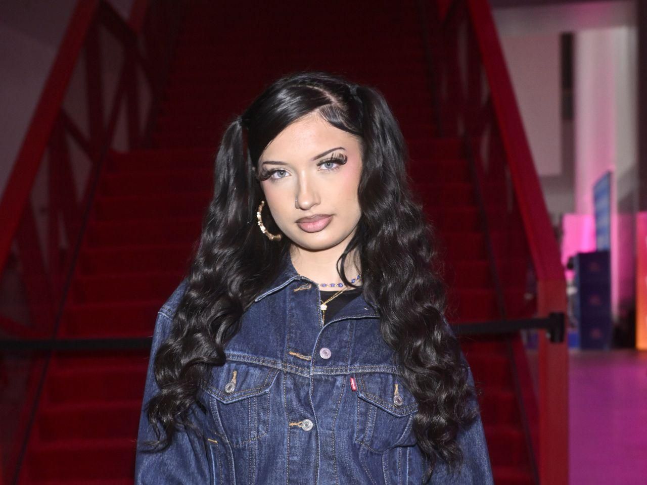 Pełnoletnia Viki Gabor wypuściła linię ubrań. Tyle trzeba zapłacić za ...