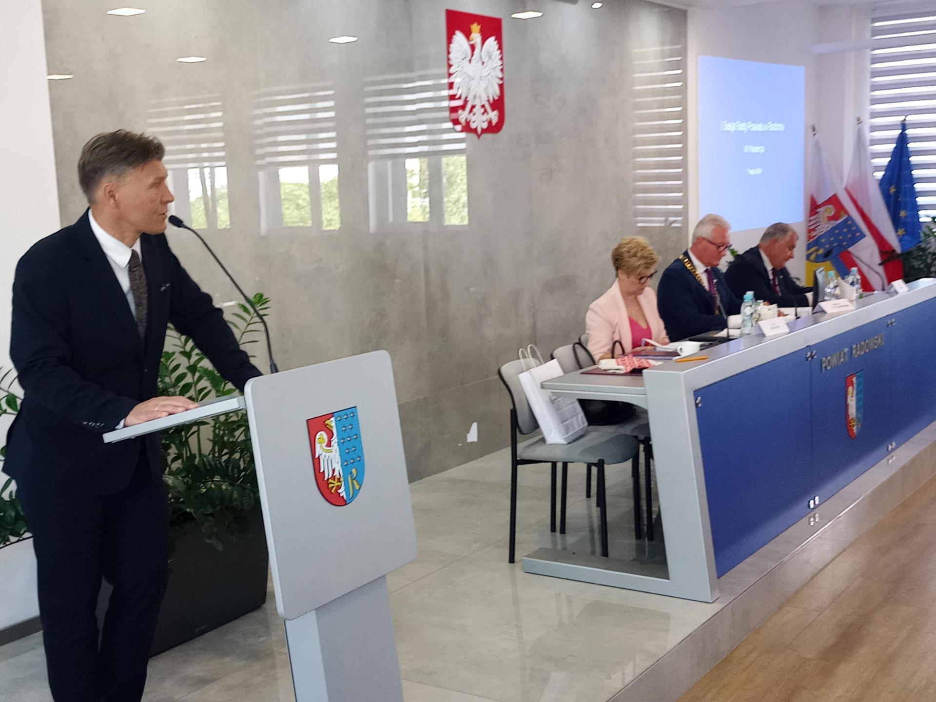 Waldemar Trelka wybrany starostą radomskim na kolejną kadencję - Radom ...