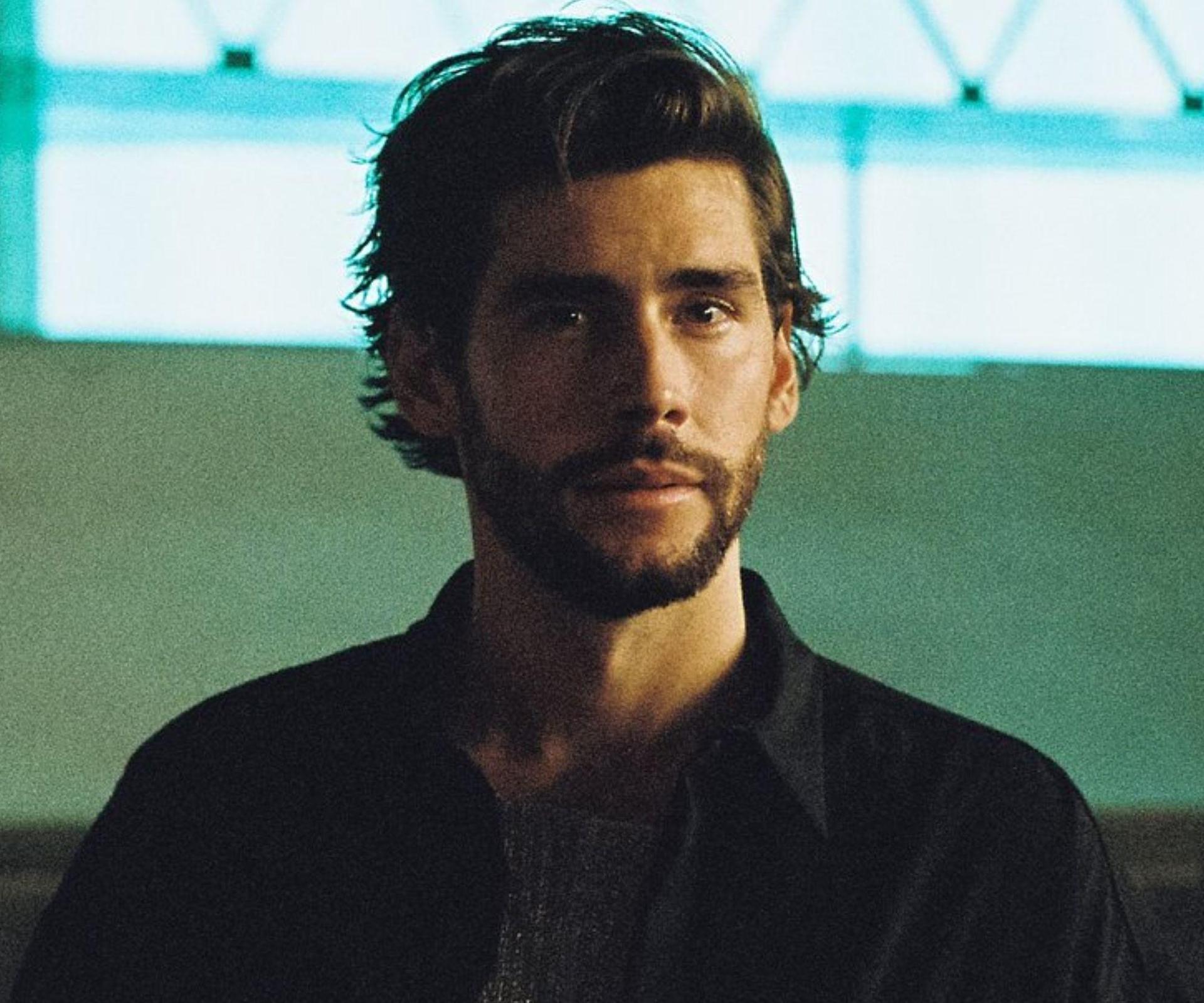 Alvaro Soler rozgrzeje nas jesienią. Takiego słonecznego hitu ...