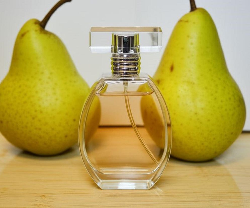 Władaj buty i pędź do Biedronki. Idealne, jesienne perfumy tylko za 12 zł. Zapach gruszki i ...