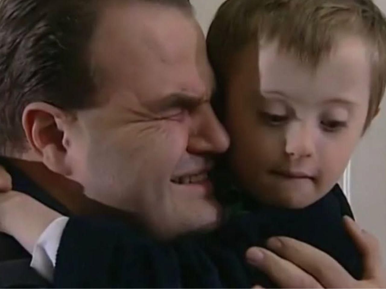 Maciek z „Klanu” to już dorosły mężczyzna. Piotr Swend wiele wycierpiał ...