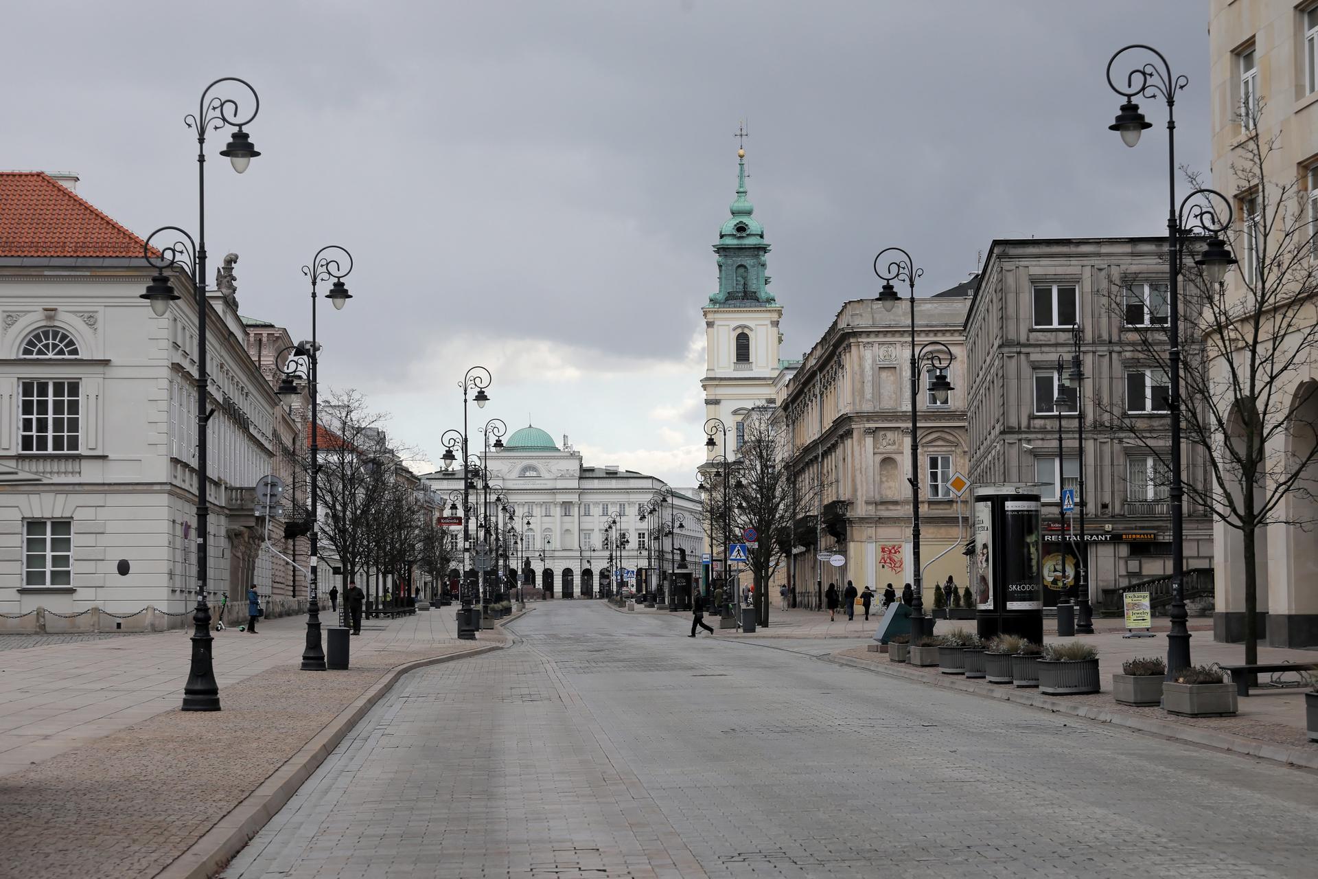 Ruch na drogach o wiele mniejszy a wypadki nadal są. Urzędnicy ... Ruch na drogach o wiele mniejszy a wypadki nadal są. Urzędnicy ...